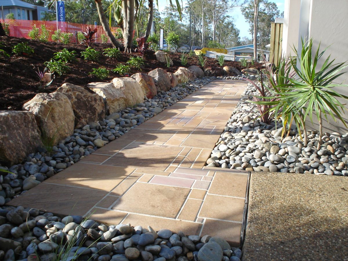 Paving and Pool Surrounds - GM Landscaping Services Pty Ltd